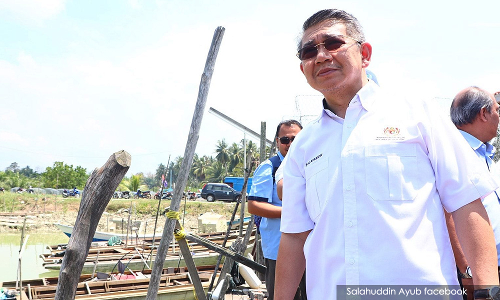 Salahuddin bimbang kesan lanjutan PKP kepada golongan gaji harian