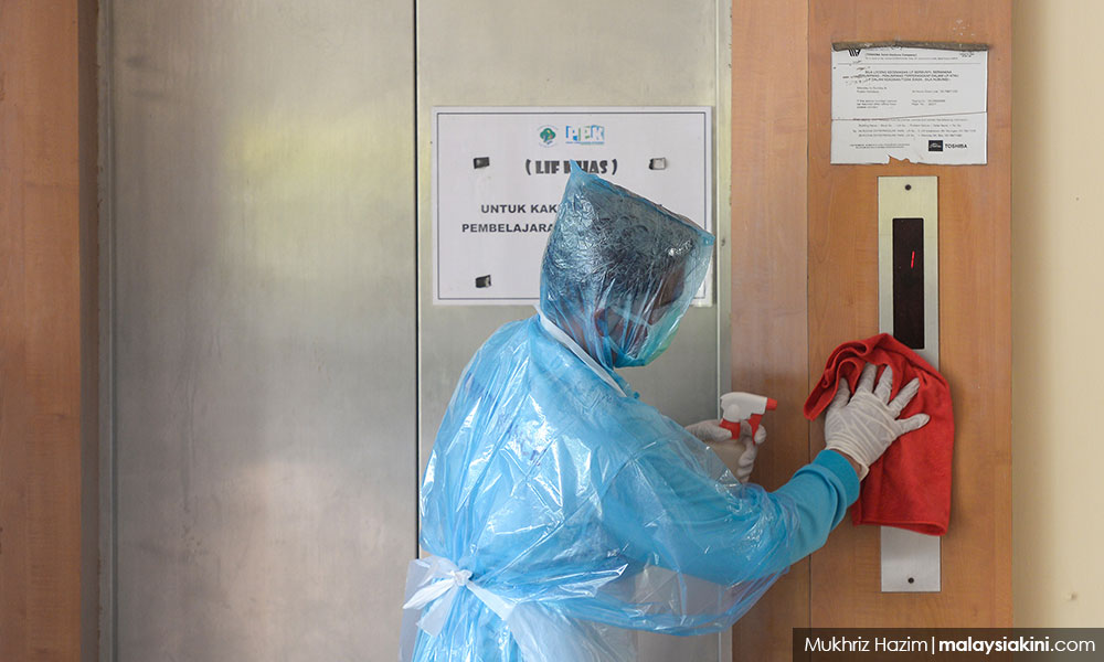 Stay clean, sanitise your house and cars: Health DG