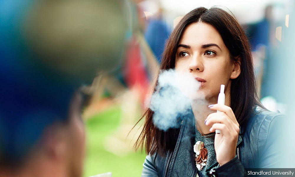 On social media, youths are the target market for new smoking device