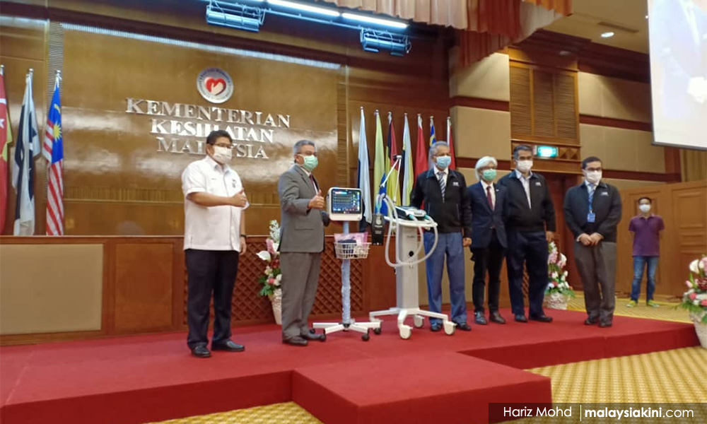 MOH receives ventilators, airconds, face masks and cash contributions