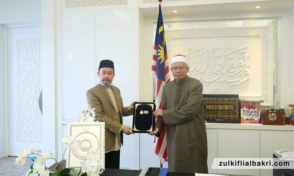 Mufti baru WP: Zulkifli ucap tahniah pada Dr Luqman