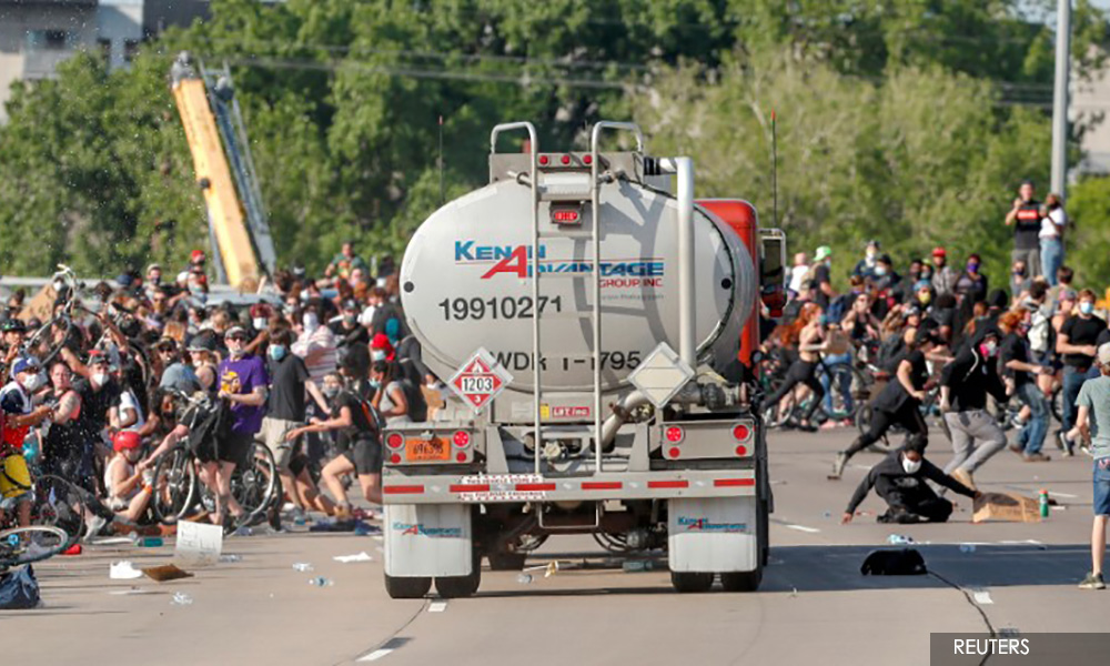Tanker drives into protesters as US fears more violent protests