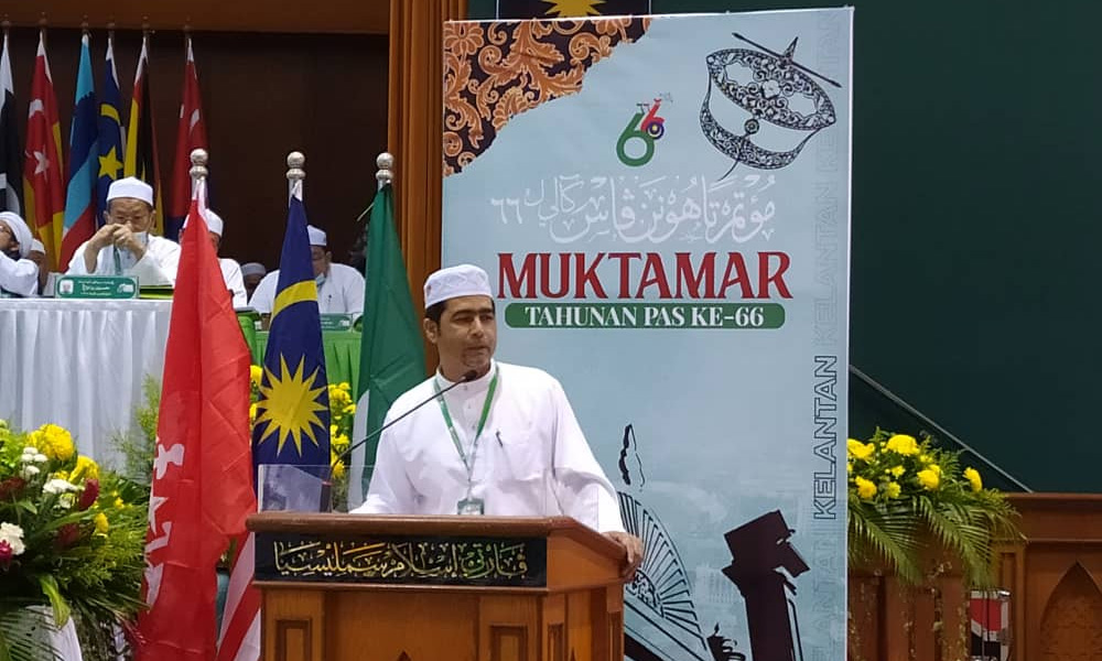 Sabah PAS man laments central leaders causing offence to East M'sians