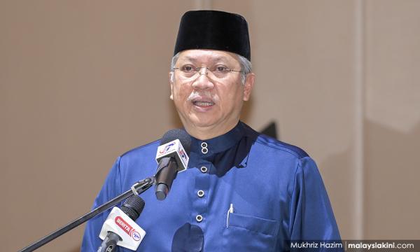 Play a greater role in training media practitioners, journalists ...