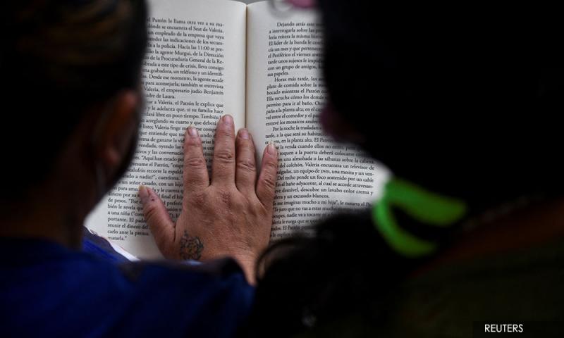 COMMENT | Anwar is a voracious reader; Malaysians are not