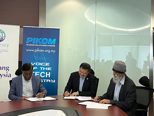 PIKOM signs MoU with Malaysiakini and Digital News Asia to boost WCIT 2022