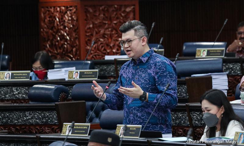 Akmal should stop name-calling, set example as young leader: DAP's Yii