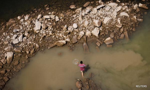 China's southwest extends power curbs as drought, heatwave linger