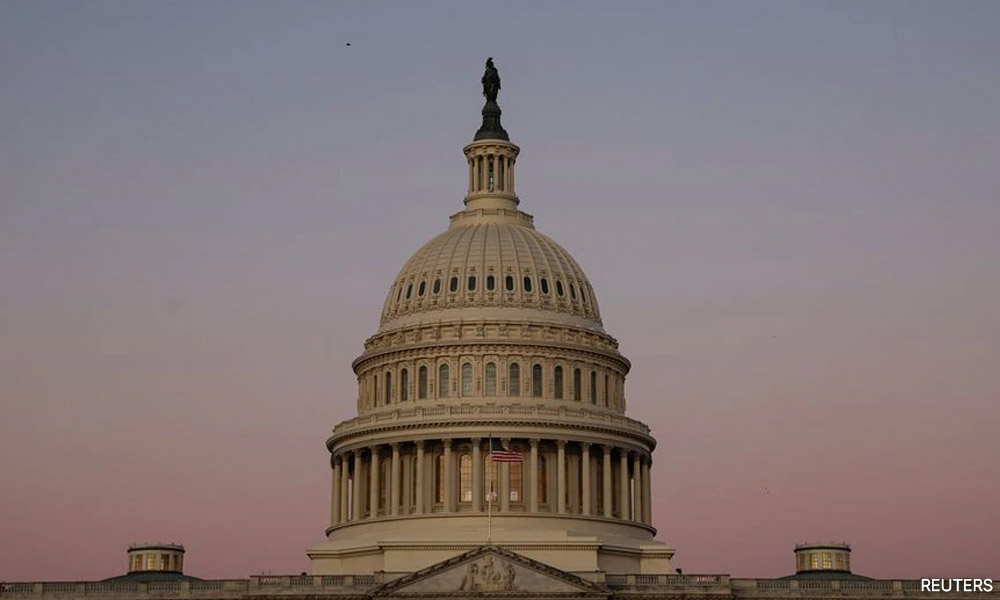 Us Senate Democrats Advance Us 430 Billion Climate Drug Bill