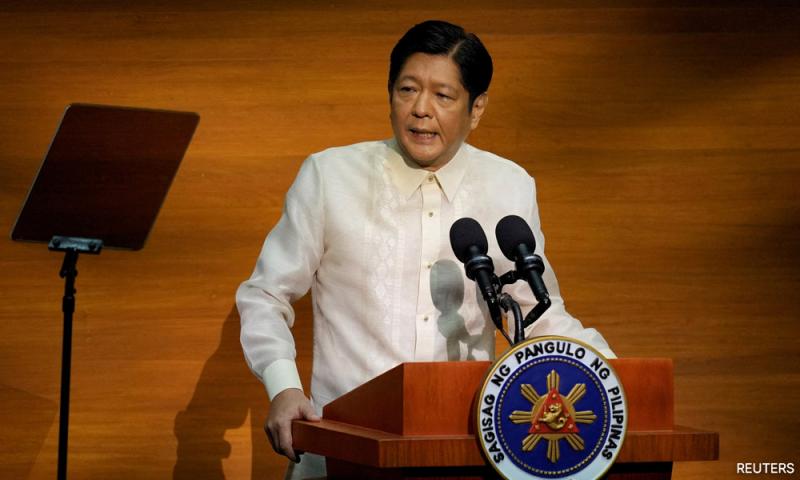 Philippines' Marcos visits Indonesia in first overseas trip as president