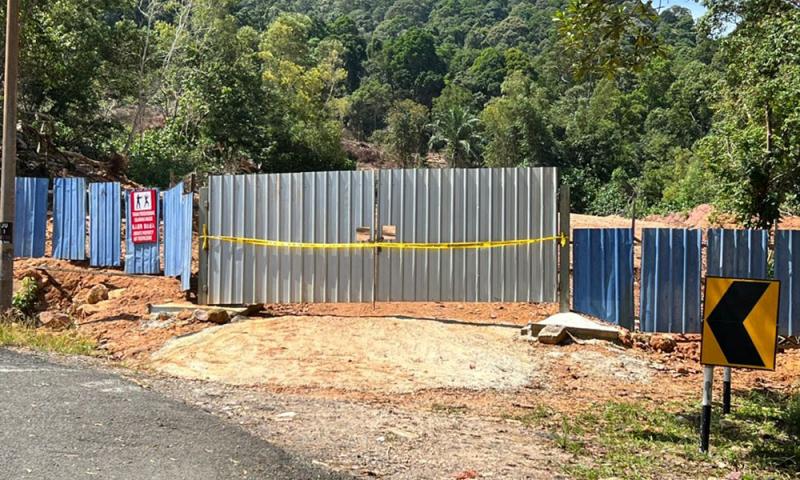 Gunung Lambak durian project: EIA unneeded, land restoration ordered