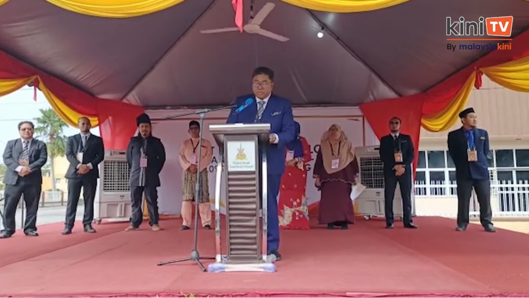 Five-way fight for Tanjong Karang