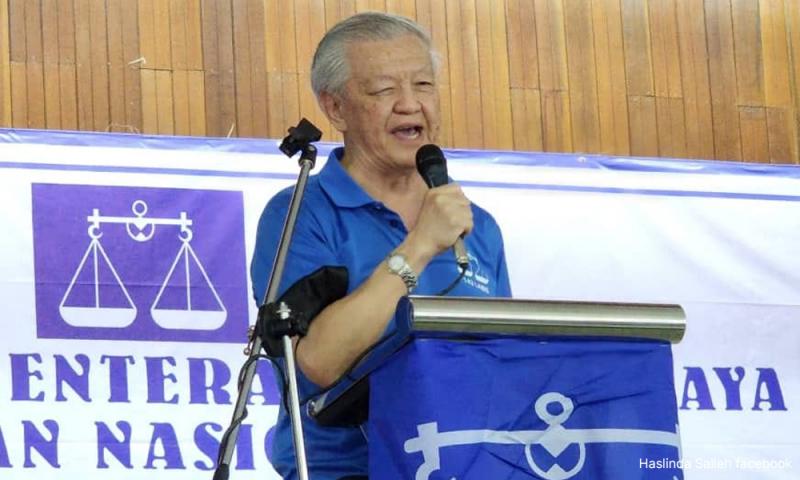 Irked by 'still need daddy’s help' jibe, Soi Lek points at Kit Siang