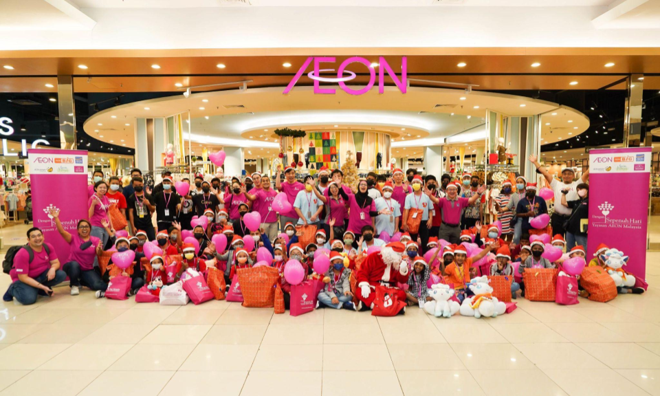 ‘AEON Mesra’ brings joy to children in need: Closes the year with over RM350,000 aid