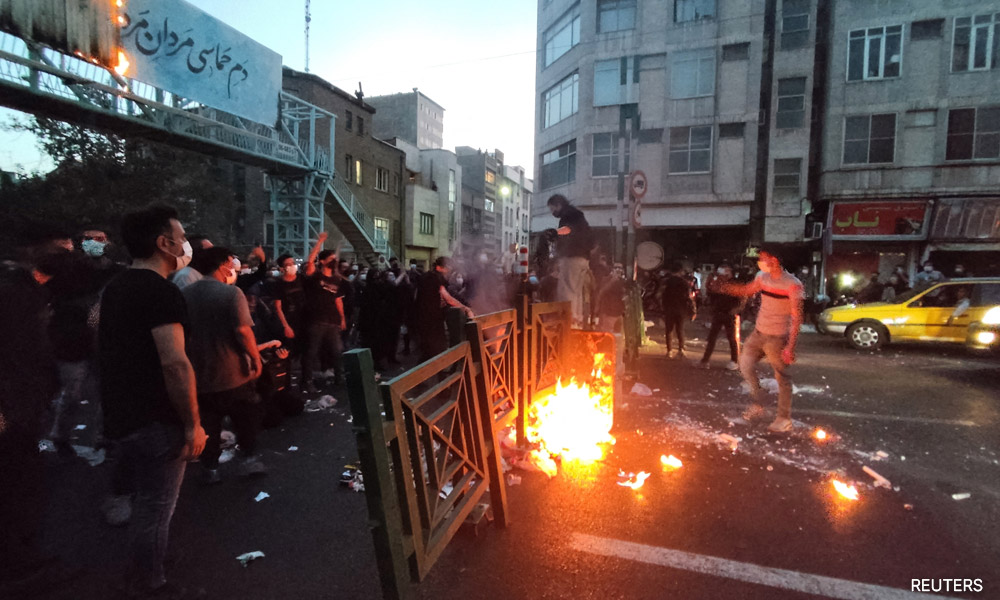 Iran Protesters Call For Strike Prosecutor Says Morality Police Shut Down