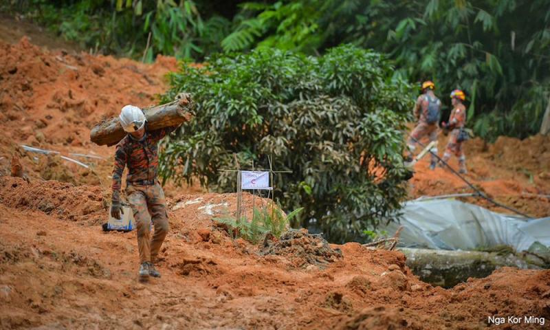 Landslide SAR operation deeply affected rescue personnel
