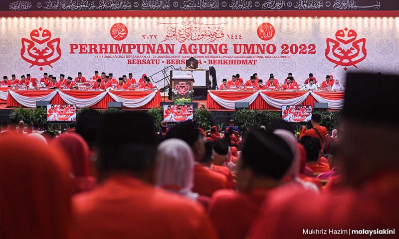 Umno amends party’s constitution in regard to anti-hopping law