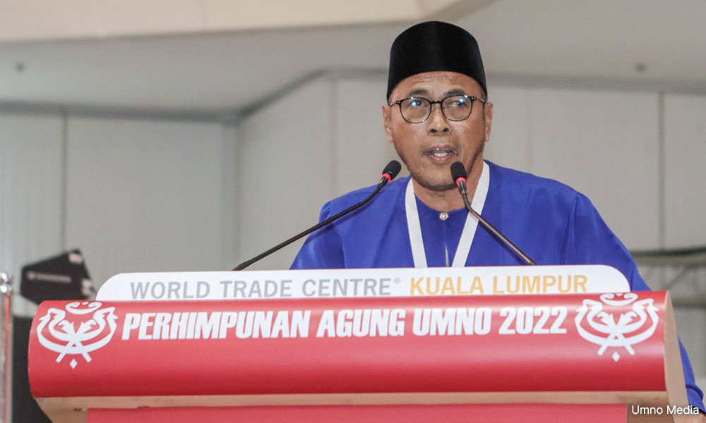 Rumah siap, pahat berbunyi: Nur Jazlan tempelak Ismail Sabri, Hasni