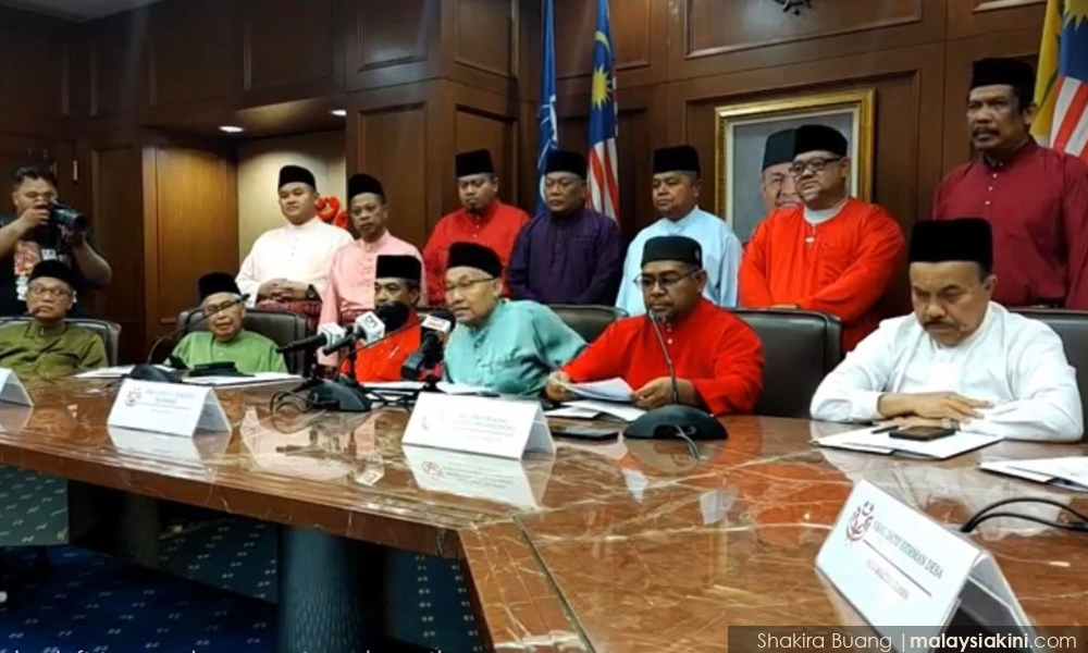 Mesyuarat pertama Majlis Ulama Umno luluskan 30 mercu tanda