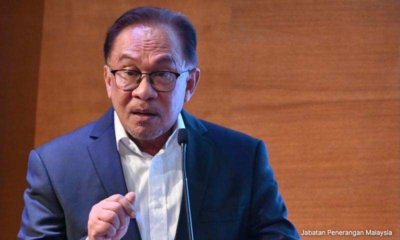 Kabinet hampir setiap minggu bincang soal MAS - Anwar