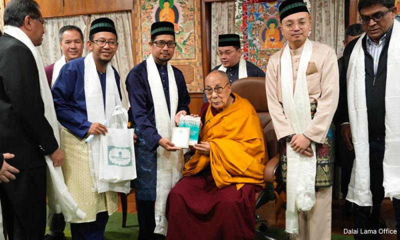 Abim temui Dalai Lama, bincang isu Islamophobia dan Uyghur