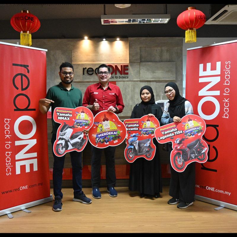 redONE ‘Senang Menang Merdeka’ Grand Prize Winners Walk Away with Brand ...