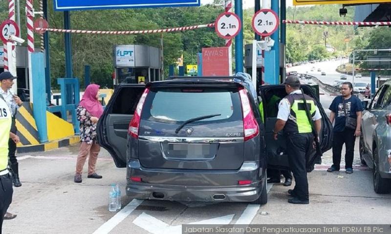 Pengsan sebelum langgar tol Bentong