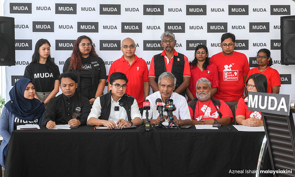 PM's ‘favours’ targeted