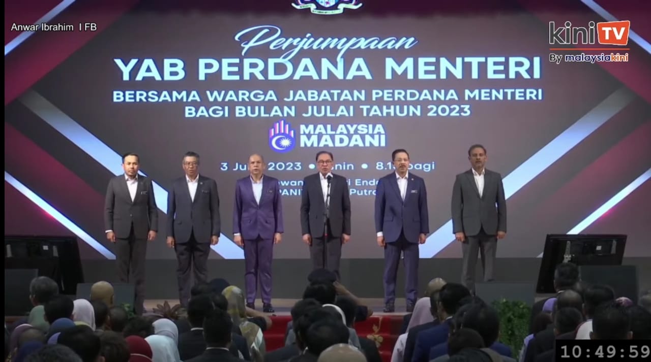 Kinitv | Live