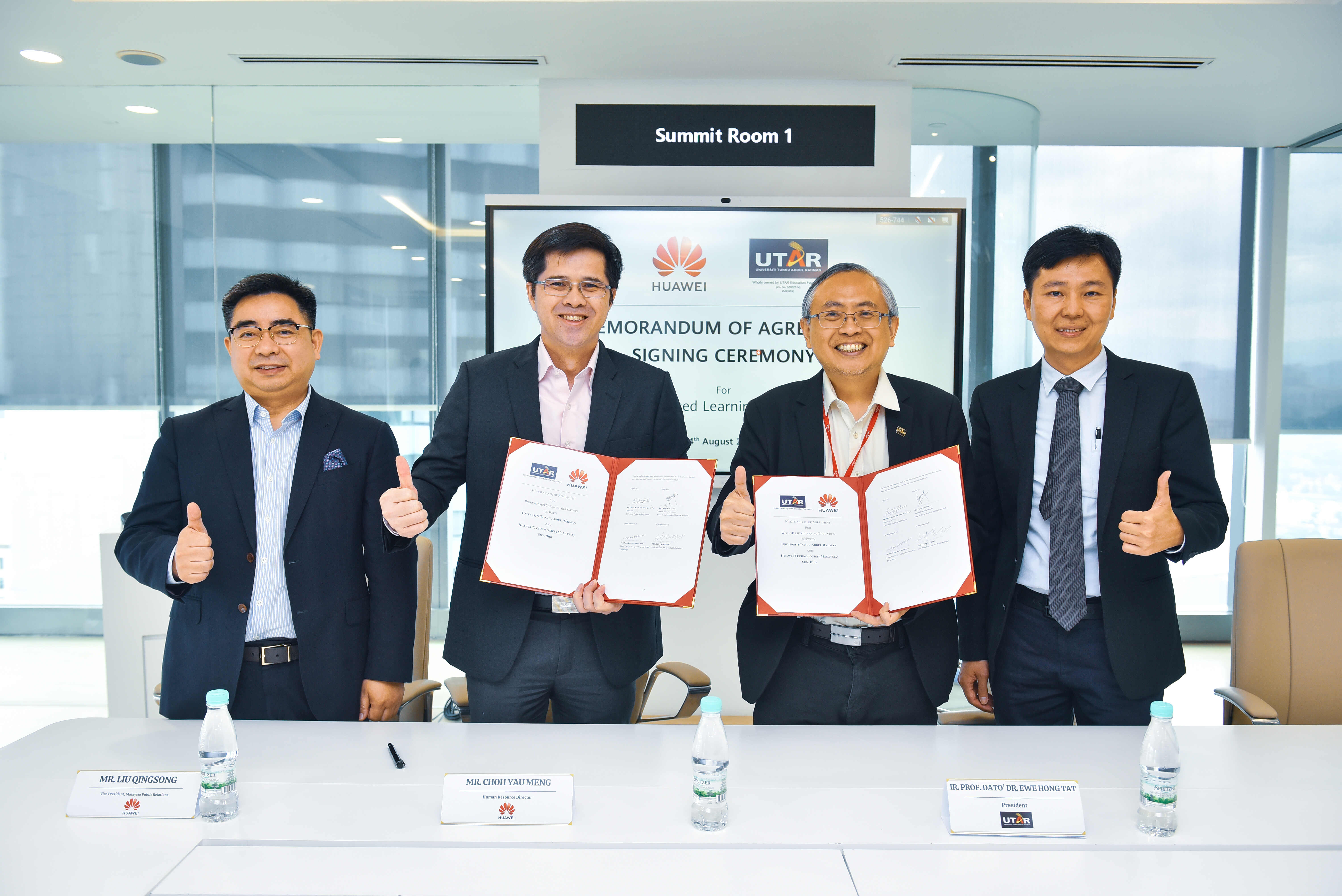 Huawei Malaysia On-The -Job Training in Work-Based Learning UTAR Tech ...