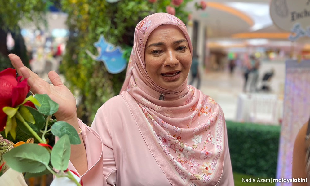 Tak ada keturunan kami pernah jejak tempat judi, kata ibu Neelofa