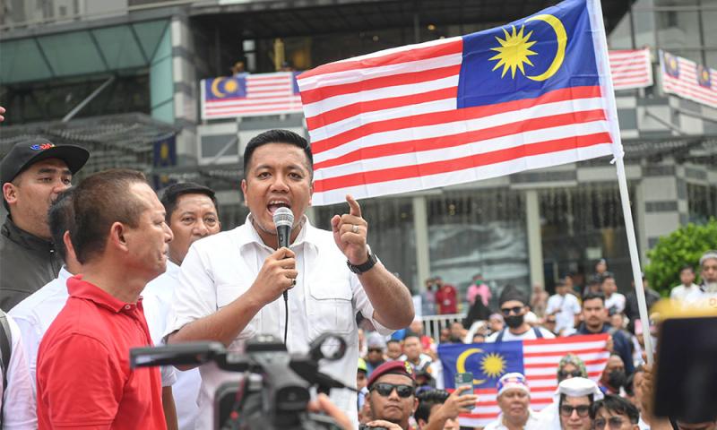 Afif ejek Saifuddin menteri 'cicak mengkarung'