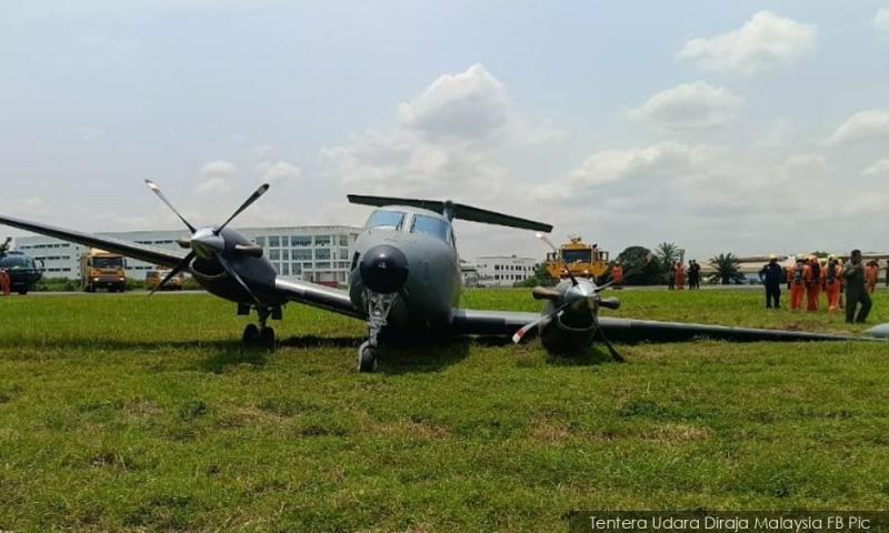Pesawat TUDM buat pendaratan cemas di lapangan terbang Subang