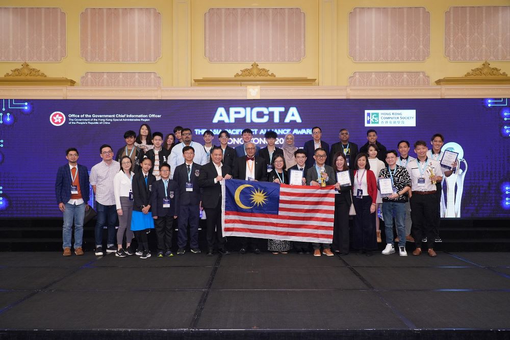 Malaysia Delegation Shines at the Asia Pacific ICT Alliance Awards 2023 ...