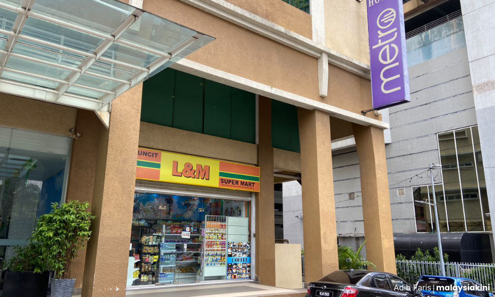 ‘Kami bukan KK Mart, kami L&M Mart’