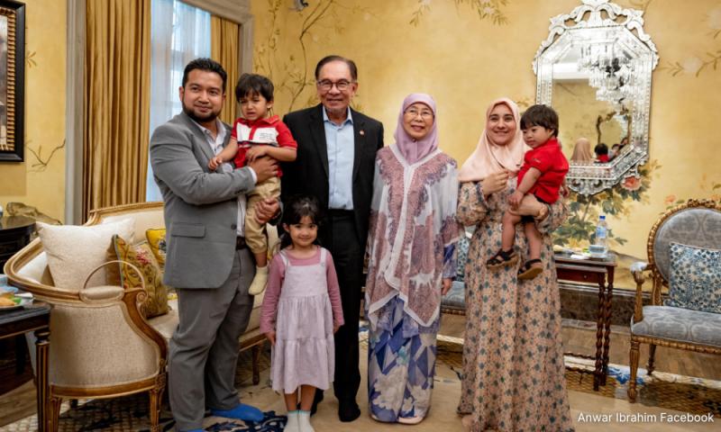 Anwar, Wan Azizah receive rights activist Nadir at PM's official residence