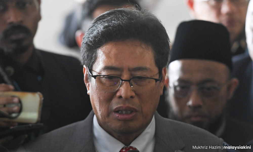 SPRM masih kesan menantu Muhyiddin