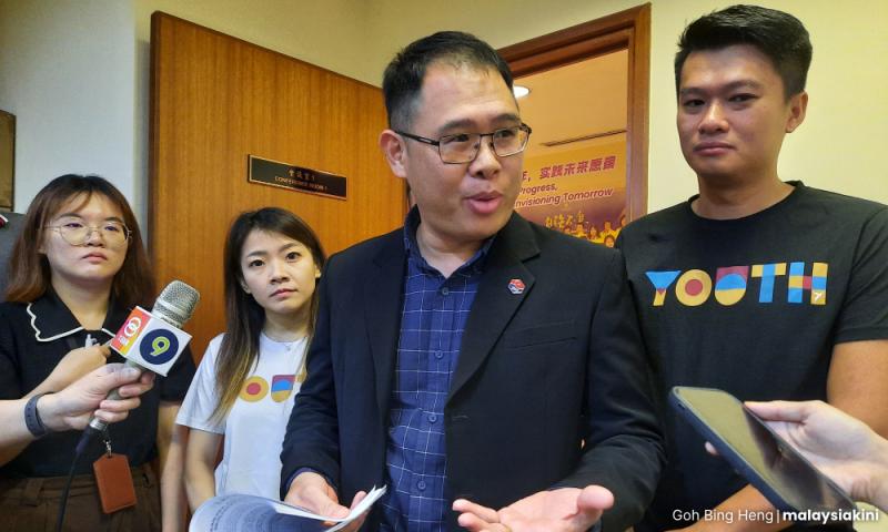 MCA Youth: 69 non-bumi 10A students hoping for matriculation entry