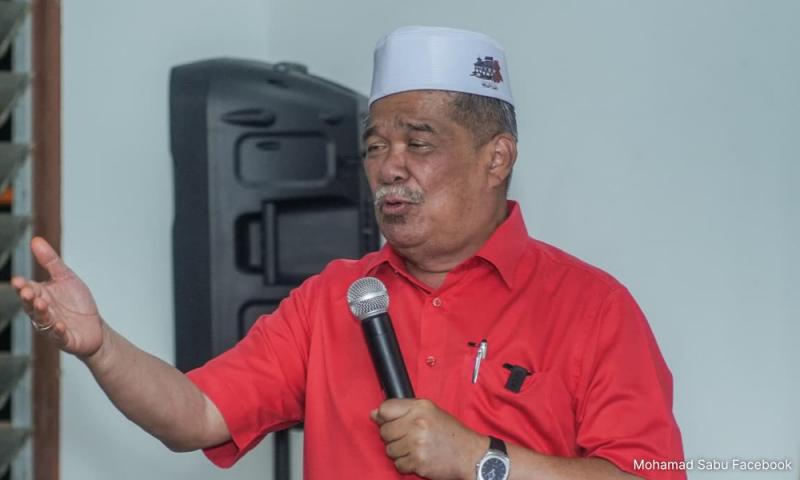 Mat Sabu recalls when PAS rode the rocket, DAP in Nik Aziz T-shirts