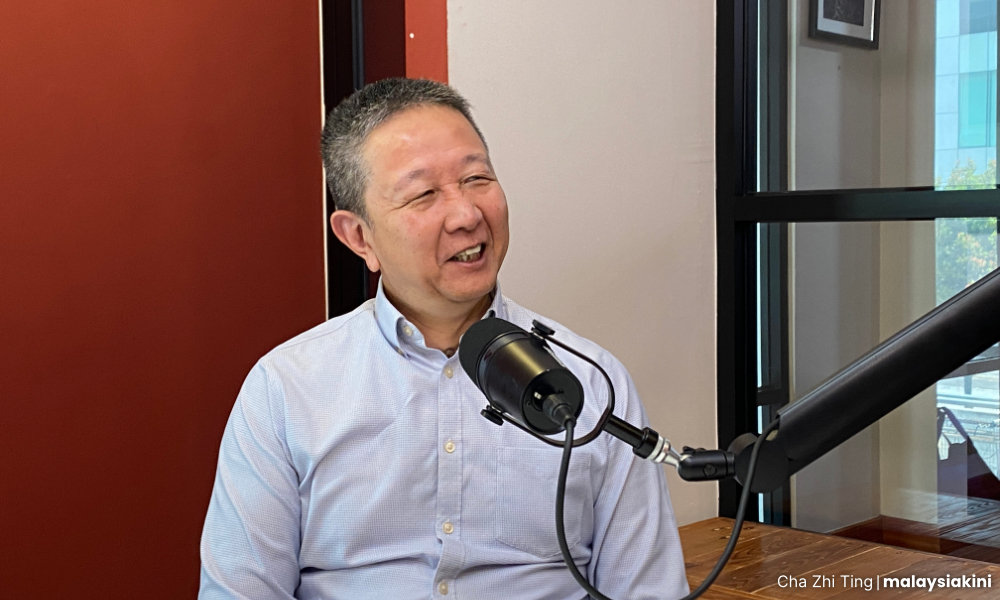 Loke should declare two-term former CMs can't return, says Teng