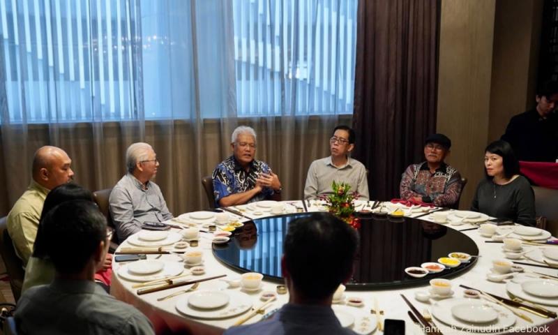 PN jamu pengamal media bahasa Cina