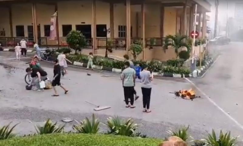 Warga Palestin protes untuk percepat penghantaran pulang ke Mesir