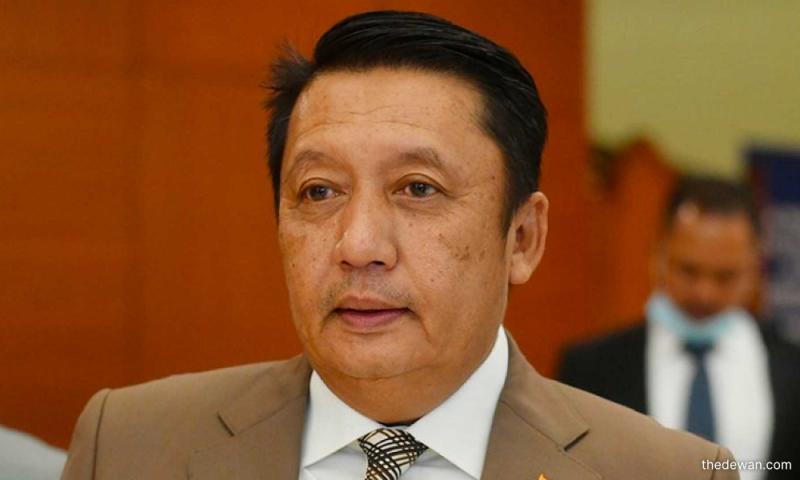 Umno perlu terus perkukuh perpaduan dengan parti kerajaan - Ahmad Jazlan